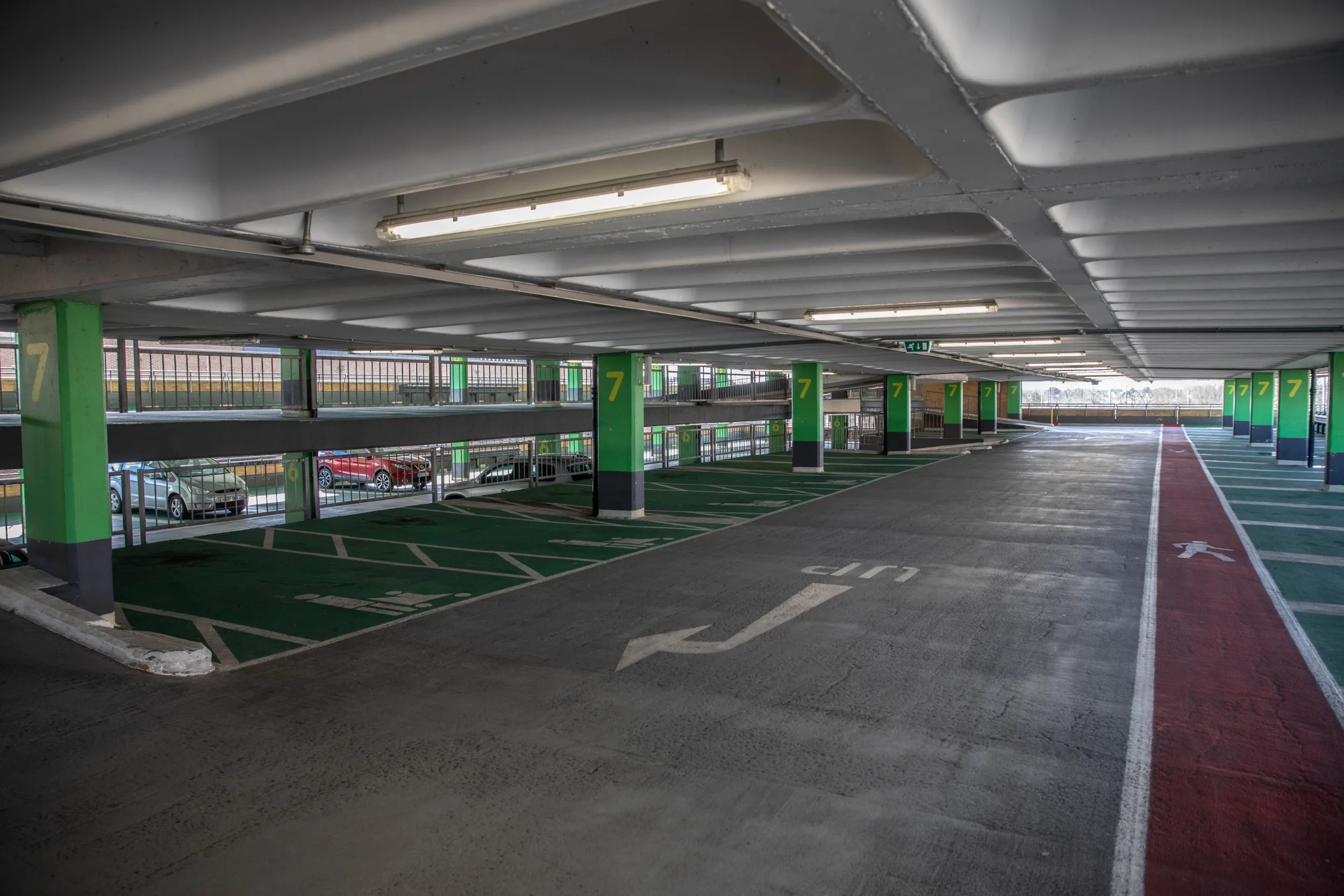 UPDATED: Queensgate shopping centre Peterborough evacuated after ...