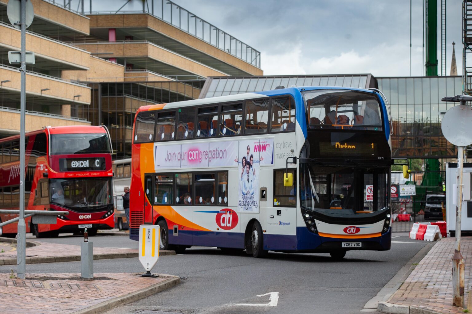 Mayor delivers £2 bus fare cap for Cambs and Peterborough - News for Peterborough and Cambridgeshire